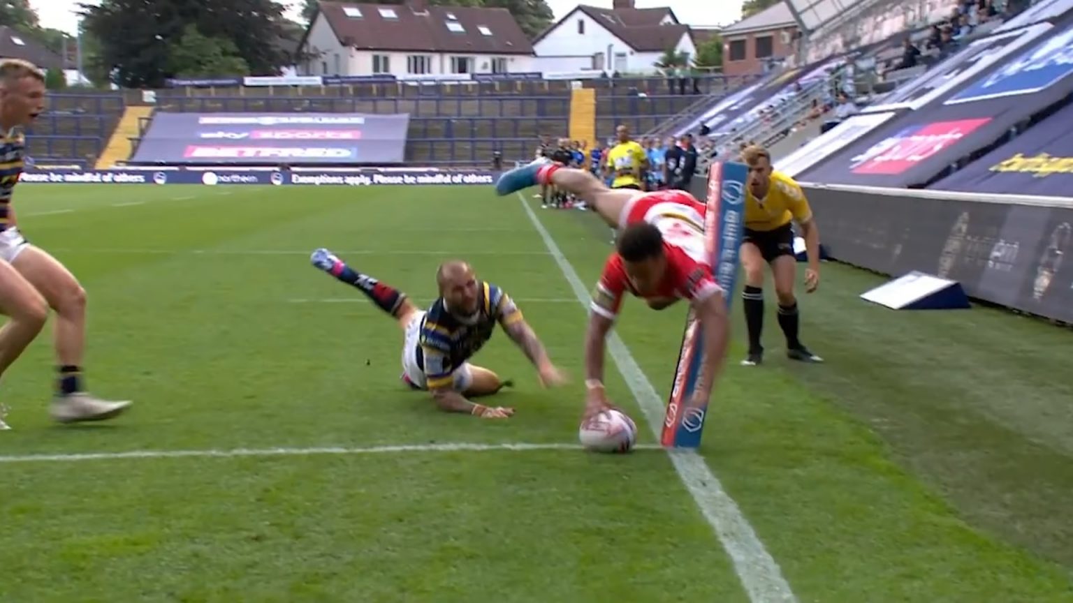 Rugby - Regan Grace e il suo fantastico tris di mete nel Rugby League